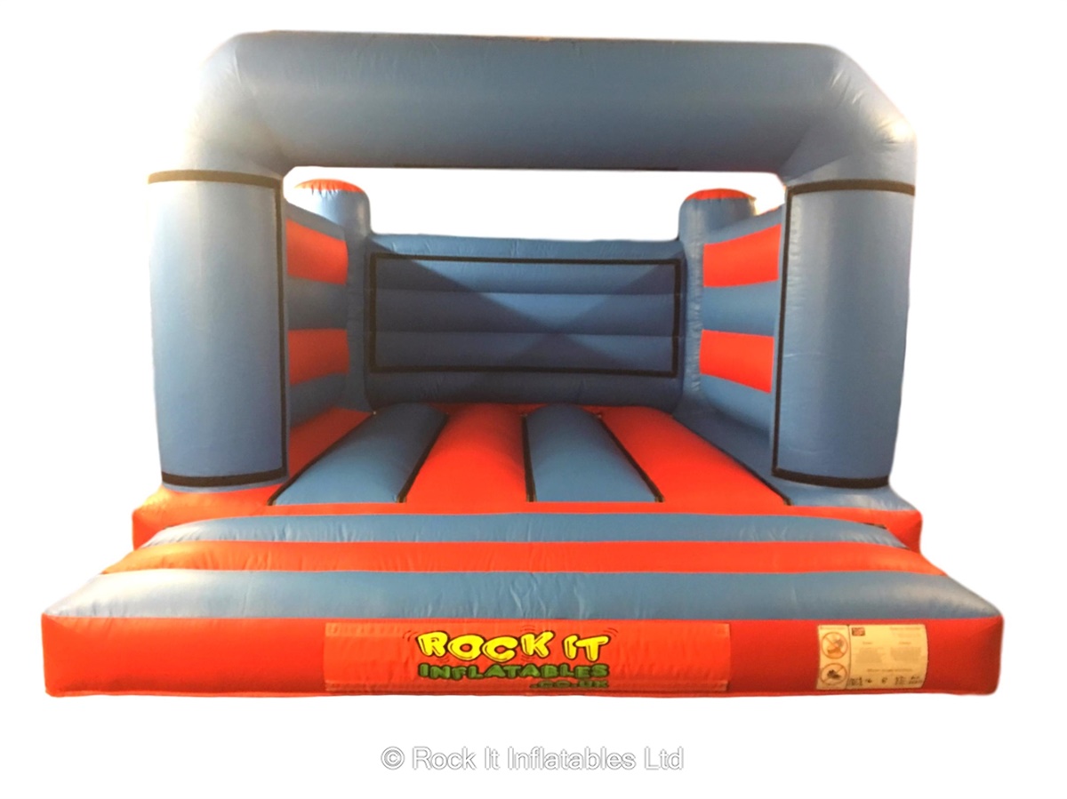 Plain Bouncy Castle - Bouncy Castle and Soft Play Hire in Essex ...